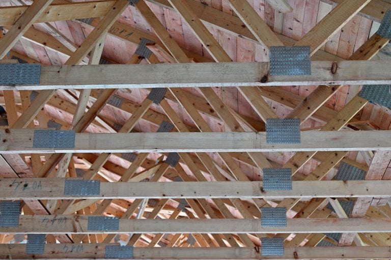 What Are Roof Trusses & How To Build?